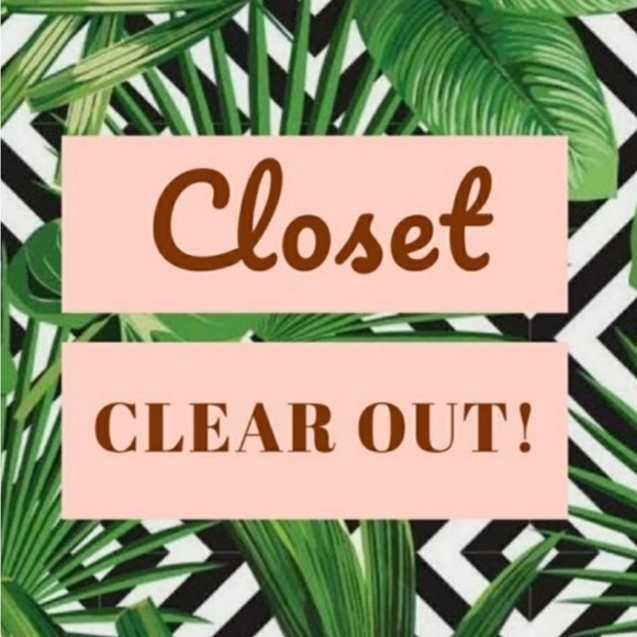 Do everything in love | Bags | Closet Clear Out | Poshmark